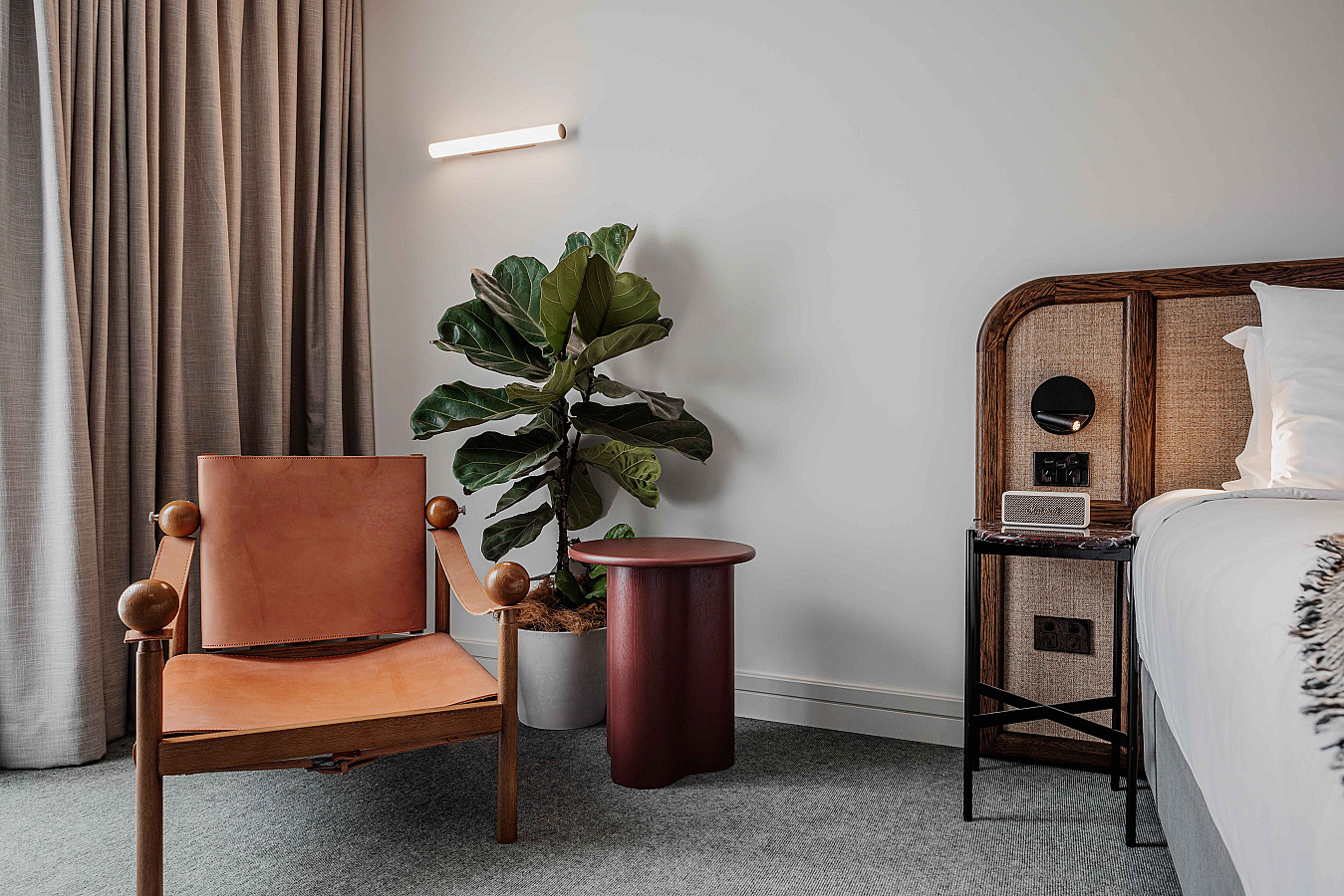 202 Elizabeth | Est Lighting